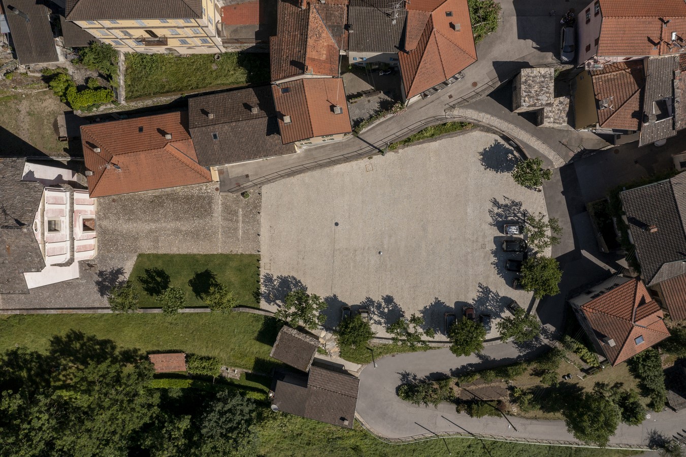 Preserving Heritage: The Revitalization of Cabbio Square - archi-dome