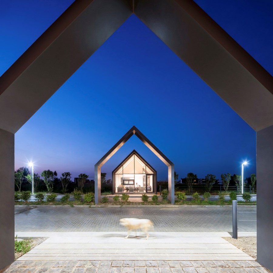 Redefined Boundaries: Entrance of Mehregan Neighborhood, Royan, Iran ...