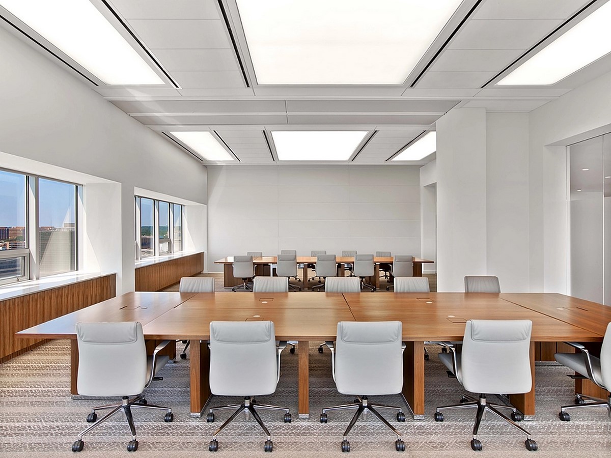 Skyfold Classic™ Series: Versatile Vertically Folding Operable Walls ...